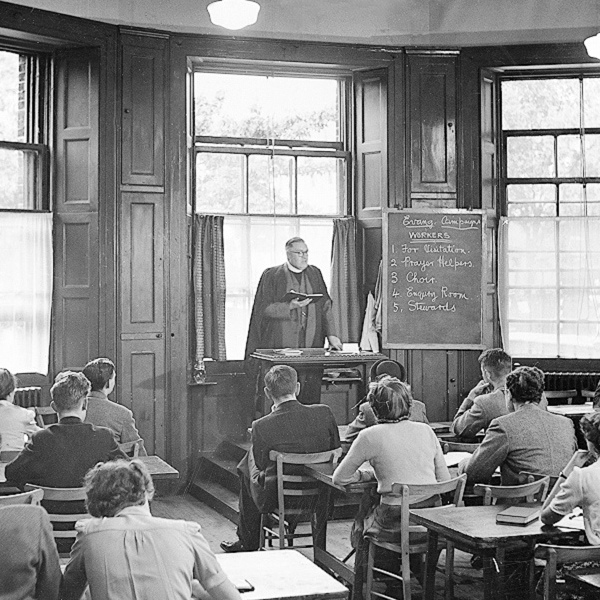 Faculty - Signum University